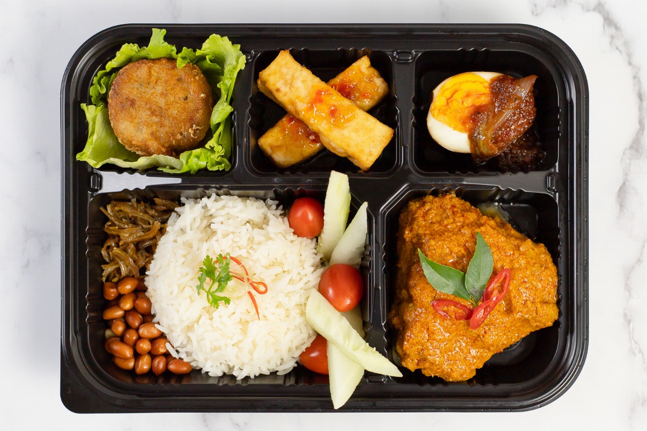 Chicken Rendang Nasi Lemak Bento