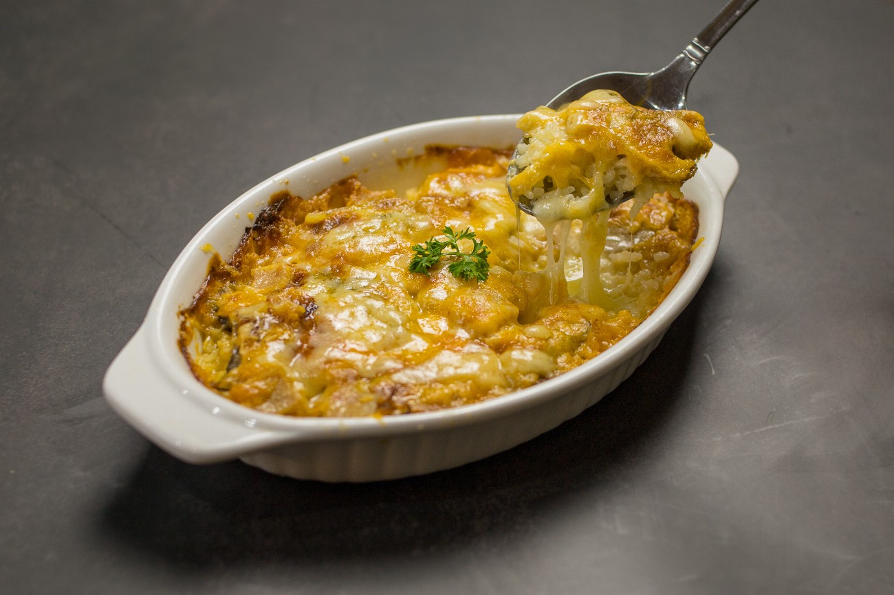 Nacho Cheese and Chicken Ham Baked Rice (Frozen)